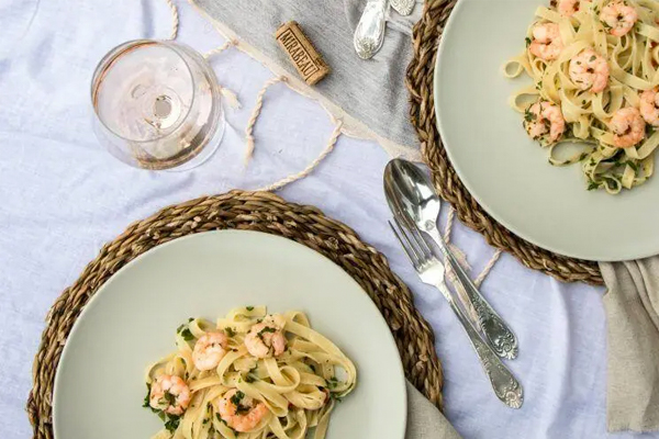 A Savoury Prawn and rosé linguine Recipe | Recipes | ["[\"The thirsty ...